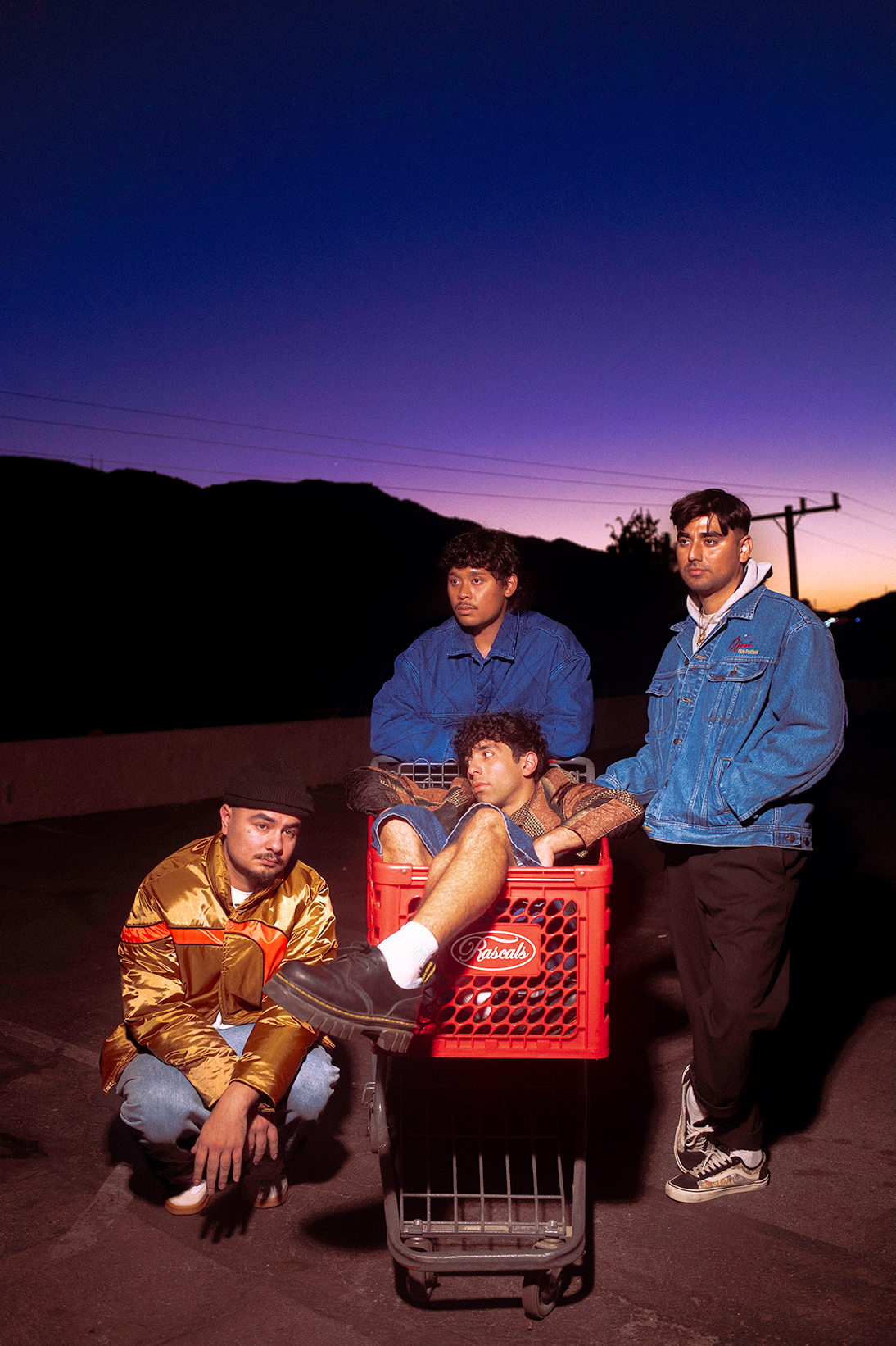 【Peach Tree Rascals】アルバム『Love, The Rascals』はファンへのラブレター | コラム | エイベックス・ポータル